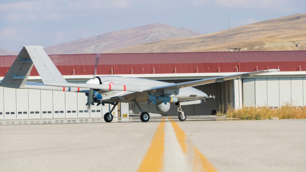 Giant of the Skies: The Northrop Grumman RQ-4 Global Hawk - The World's ...